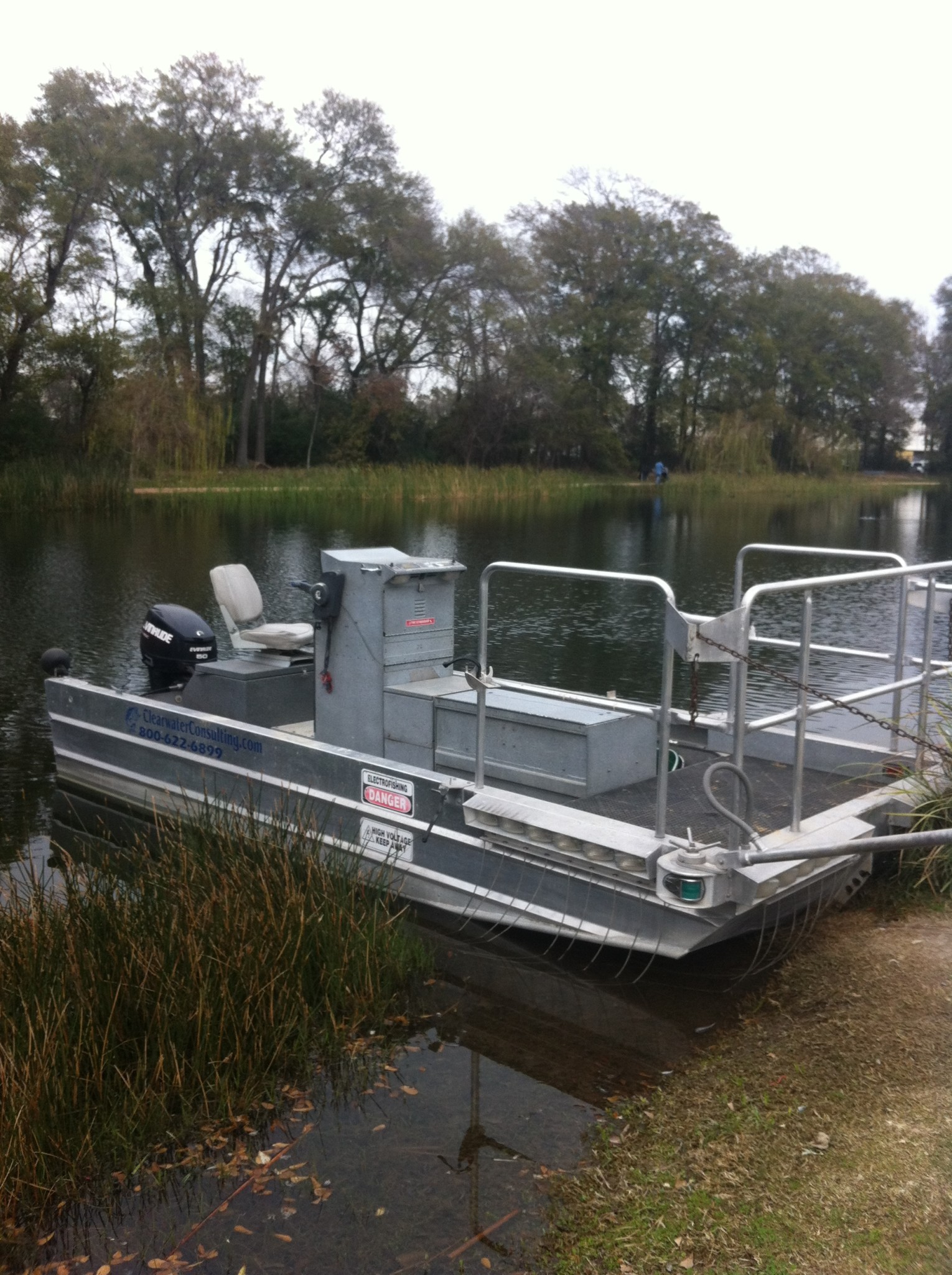 Texas Electrofishing - Clearwater Consulting - Water Management